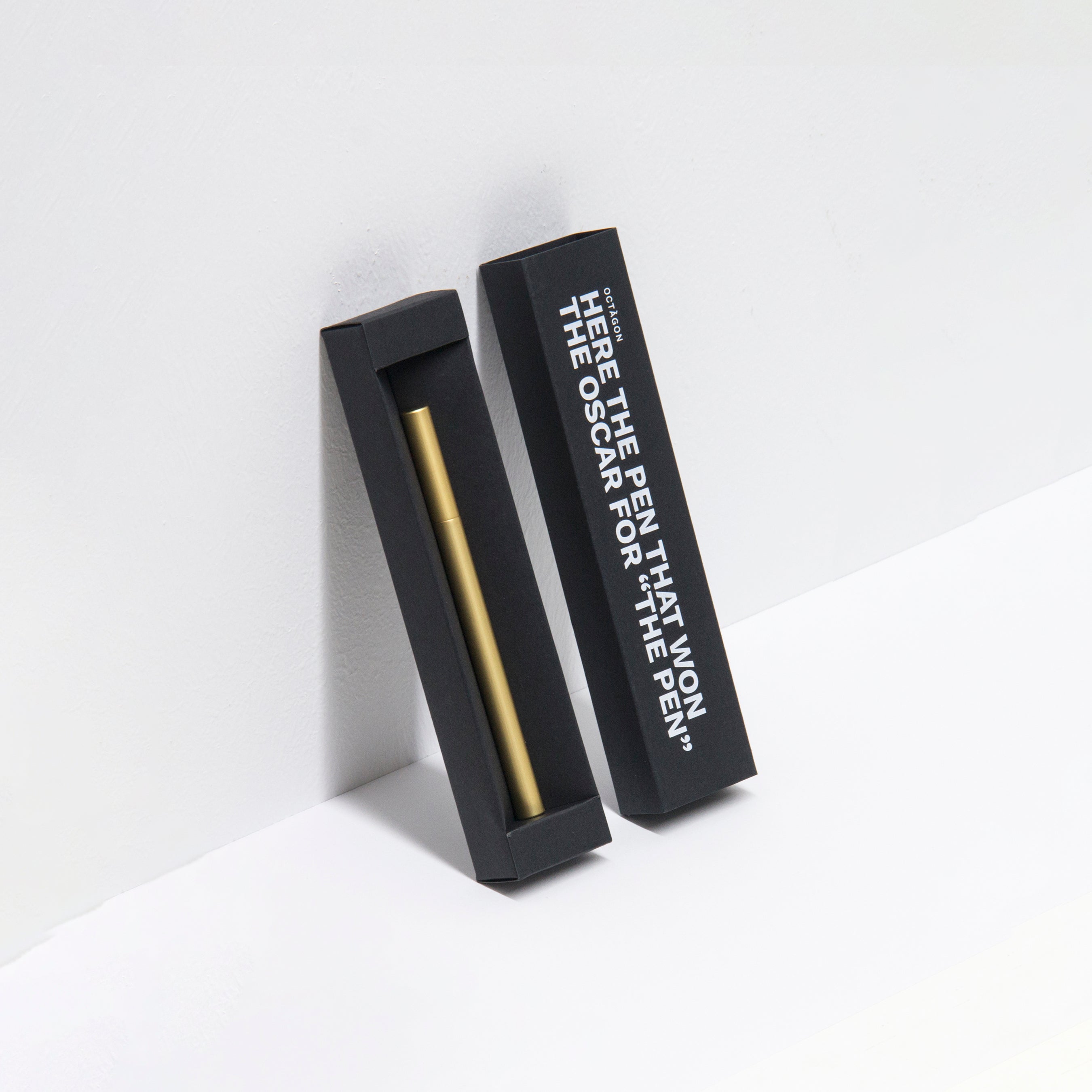 Golden Script Minimal Pen · Circular · Satin Gold – OCTÀGON DESIGN